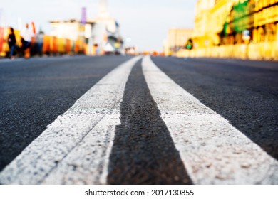 Road Markings Double Solid White Line Stock Photo 2017130855 | Shutterstock