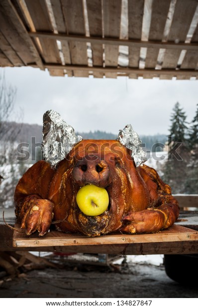 120 imágenes de Pig apple mouth - Imágenes, fotos y vectores de stock ...