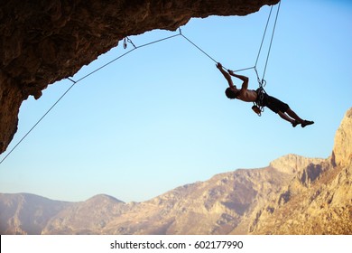 374 Mountain climbers pulling up Images, Stock Photos & Vectors ...