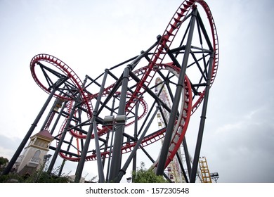 Roller Coaster Stock Photo 157230548 | Shutterstock