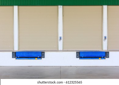 2,832 Dock levelers Images, Stock Photos & Vectors | Shutterstock