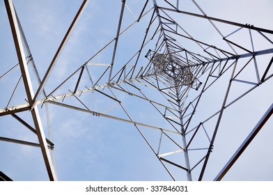 Rotating Tower Stock Photo 337846031 | Shutterstock