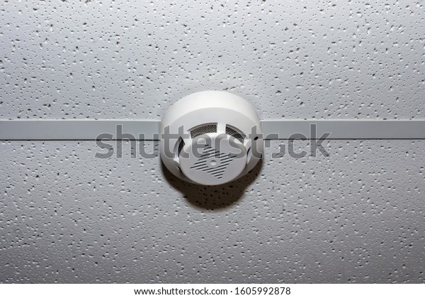 Round Temperature Sensor On Ceiling Fire Stock Photo 1605992878 ...