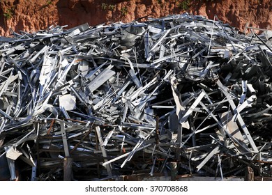 Scrap Metal Cubes Recycling Foto Stok 26890516 | Shutterstock