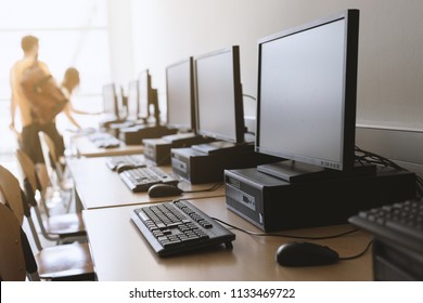 Row Desktop Computers Classroom Setting Stock Photo 1133469722 ...
