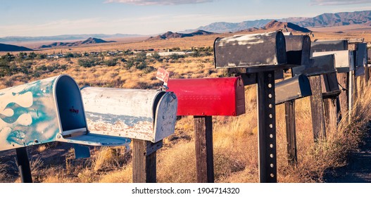 3,409 Old Rusty Mailbox Images, Stock Photos & Vectors | Shutterstock