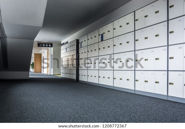 Row School Lockers Stock Photo 1208772367 | Shutterstock