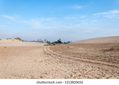 6,270 Rubble Path Images, Stock Photos & Vectors | Shutterstock
