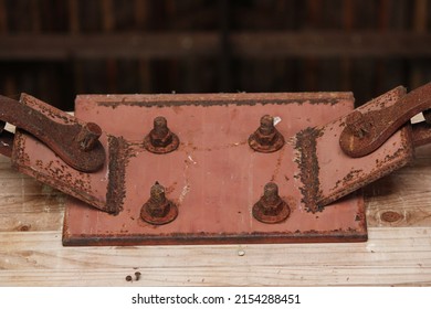 1,532 Rusty brackets Images, Stock Photos & Vectors | Shutterstock