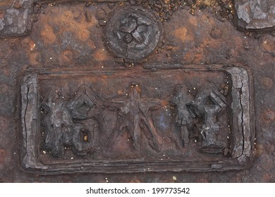 135 Fire hydrant lid Images, Stock Photos & Vectors | Shutterstock