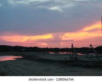 Sad Dramatic Sunset Stock Photo 1280066764 | Shutterstock