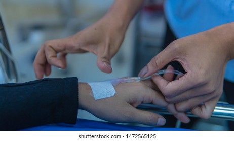 Saline Injection Injecting Saline Solution Into Stock Photo 1472565125 ...