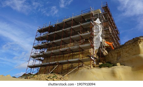 Scaffolding Wall Construction Work Progress Stock Photo 1907910094 ...