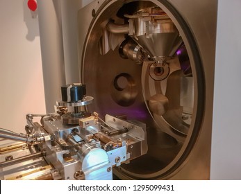 Scanning Electron Microscope Specimen Stock Photo 1295099431 | Shutterstock
