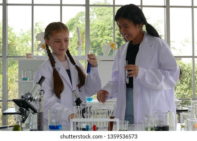Scientific Learning Must Learn When Young Stock Photo 1359536573 ...