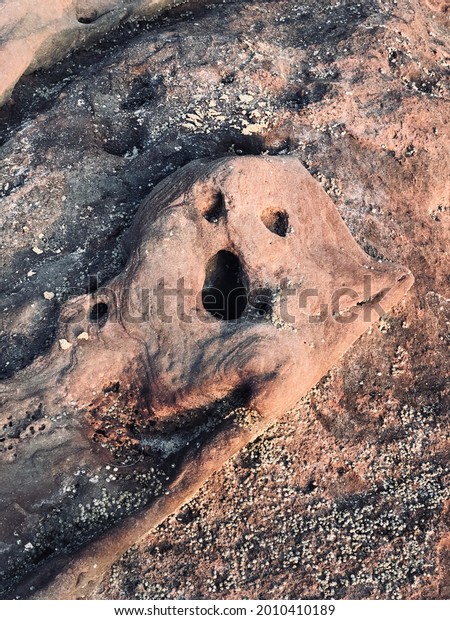 Scream Stone Figure Sun Texture Stock Photo 2010410189 | Shutterstock