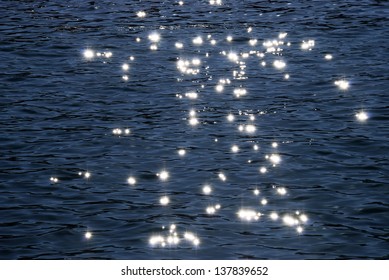 632 Phosphorescence in the sea Images, Stock Photos & Vectors ...