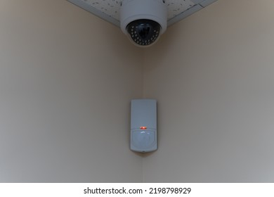 Security Camera Motion Detector Installed On Stock Photo 2198798929 ...