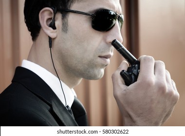 115,417 Security guard man Images, Stock Photos & Vectors | Shutterstock