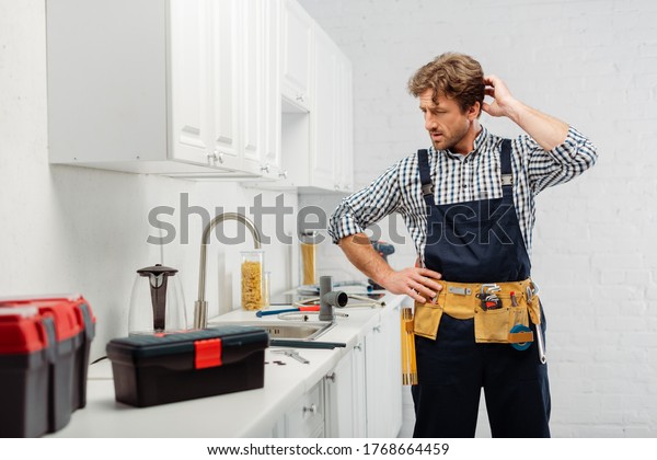 957 Plumber Thinking Images, Stock Photos & Vectors | Shutterstock