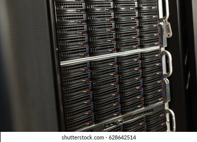 Server Rack Cluster Data Center Stock Photo 628642514 | Shutterstock