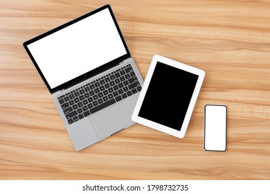 6,636 Responsive devices on desk Images, Stock Photos & Vectors ...