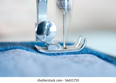 873 Sewing Machine Head Stock Photos, Images & Photography | Shutterstock