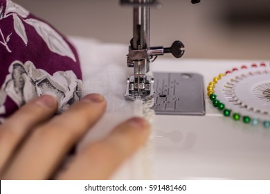 Sewing Machine Stock Photo 591481460 | Shutterstock