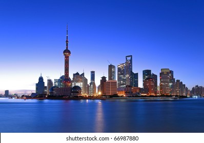 24,108 Shanghai bund Images, Stock Photos & Vectors | Shutterstock
