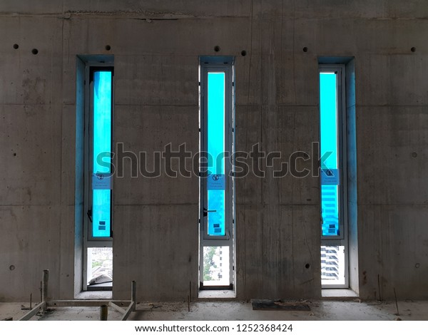 Shear Wall Windows Stock Photo 1252368424 | Shutterstock