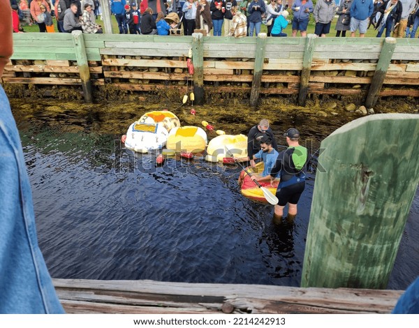 Shelburne Ns Can October 8 2022 Stock Photo 2214242913 | Shutterstock Shelburne Ns Can October 8 2022 Stock Photo 2214242913 | Shutterstock