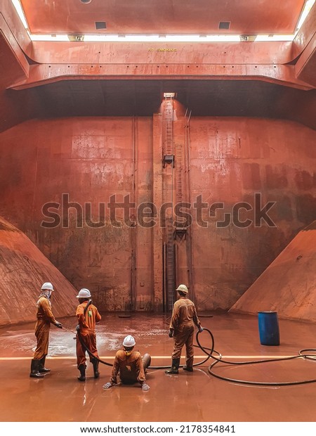 2,996 Cleaning Vessels Images, Stock Photos & Vectors | Shutterstock