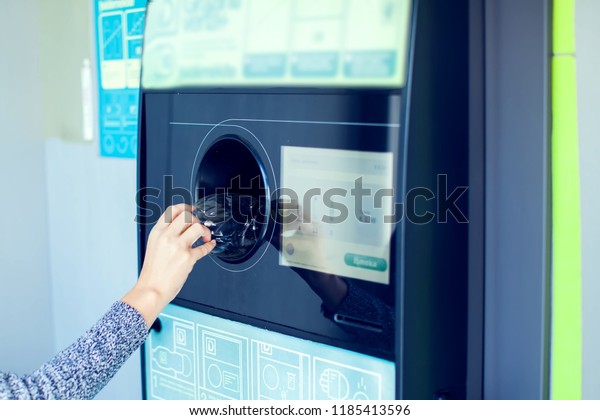 6,135 Returnable Container Images, Stock Photos & Vectors | Shutterstock