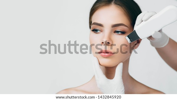 3,183 Mechanical Peeling Images, Stock Photos & Vectors | Shutterstock