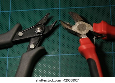 Side Cutter Plastic Stock Photo 420358024 | Shutterstock