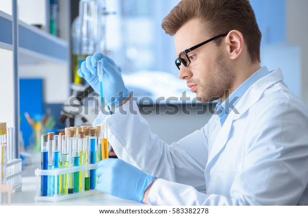 Side View Chemist Making Experiment Laboratory Stock Photo 583382278 ...