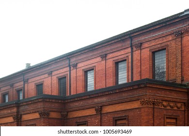 Side View Classical Red Brick British Stock Photo (Edit Now) 1005693469 ...