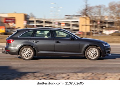 974 Audi Side View Images, Stock Photos & Vectors | Shutterstock