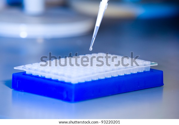 Side View Drop On Tip Pipette库存照片93220201 | Shutterstock