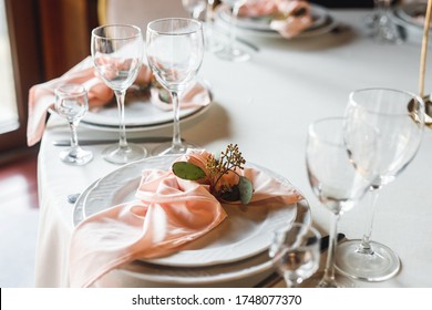 673 Festive Table Setting Side View Images, Stock Photos & Vectors ...
