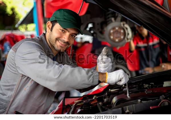 Side View Handsome Man Car Repair Stock Photo 2201703519 | Shutterstock
