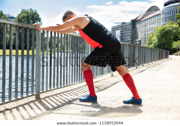 Side View Man Doing Pushups On Stock Photo 1158953944 | Shutterstock