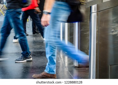 255 Pass through ticket barrier Images, Stock Photos & Vectors ...