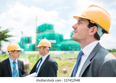 18,809 Engineer Side View Images, Stock Photos & Vectors | Shutterstock