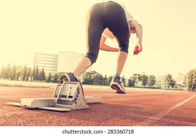 Side View Sprinter Starting Starting Block Stock Photo 283360718 ...