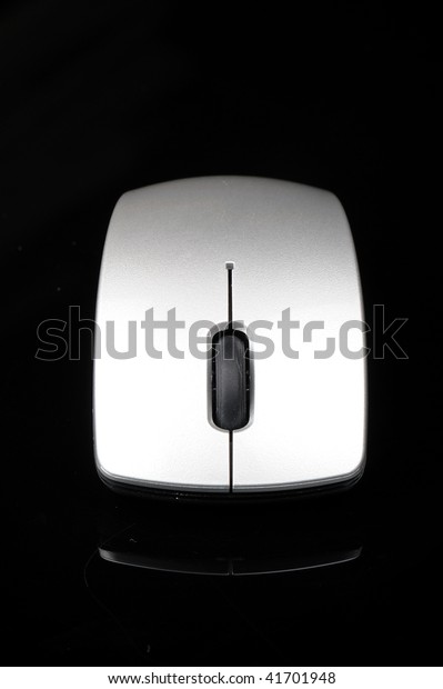 Silver Computer Mouse Isolated On Black Stock Photo 41701948 | Shutterstock