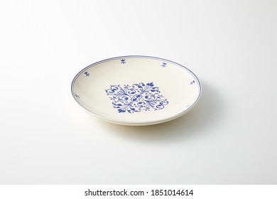Simple Plates Empty Clean Stock Photo 1851014614 | Shutterstock