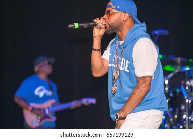 Jacob Charlton Lead Singer Thornhill Live Stock Photo 1625427607 ...