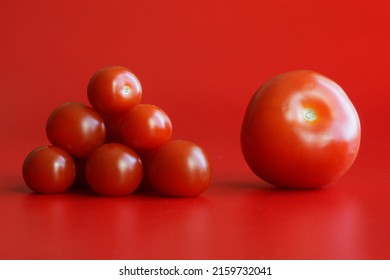 Size Comparison Red Cherry Tomatoes Normal Stock Photo 2159732041 ...
