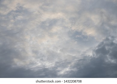 3,397 imágenes de Slightly cloudy sky - Imágenes, fotos y vectores de ...